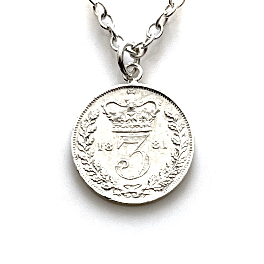 Experience Refined Elegance | Roberts & Co Old Money Collection ...