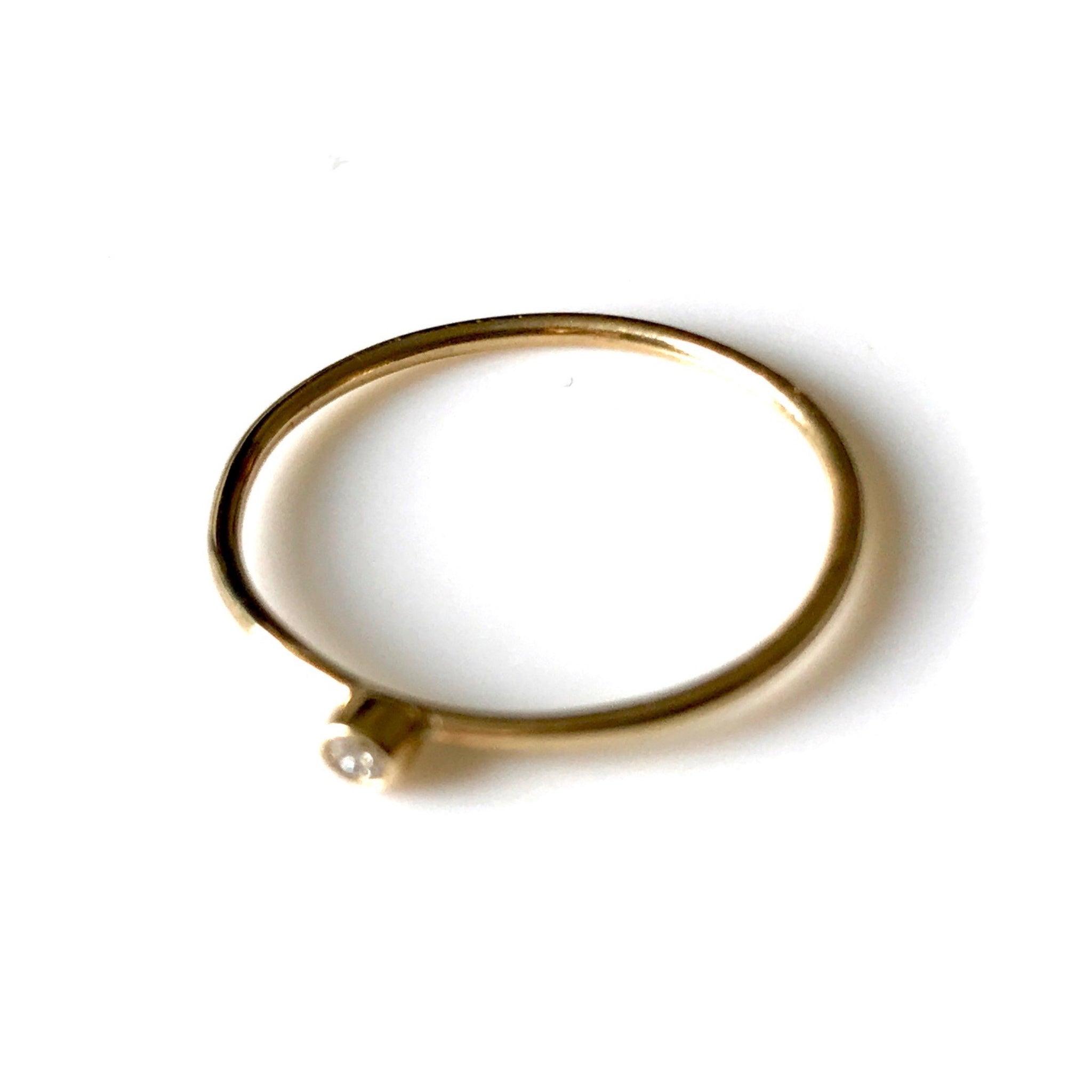 Explore Roberts & Co Engagement Rings Collection - Classic ...